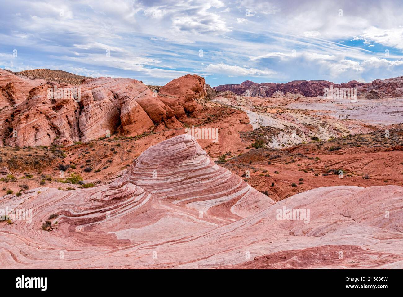 Iconic Fire Wave rock formation in the Valley of Fire State Park, USA ...