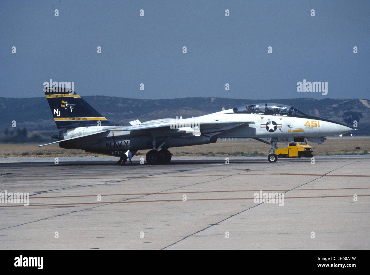 Gunfighters F-14 (VF-124) gets a final check at NAS Miramar, San Diego ...
