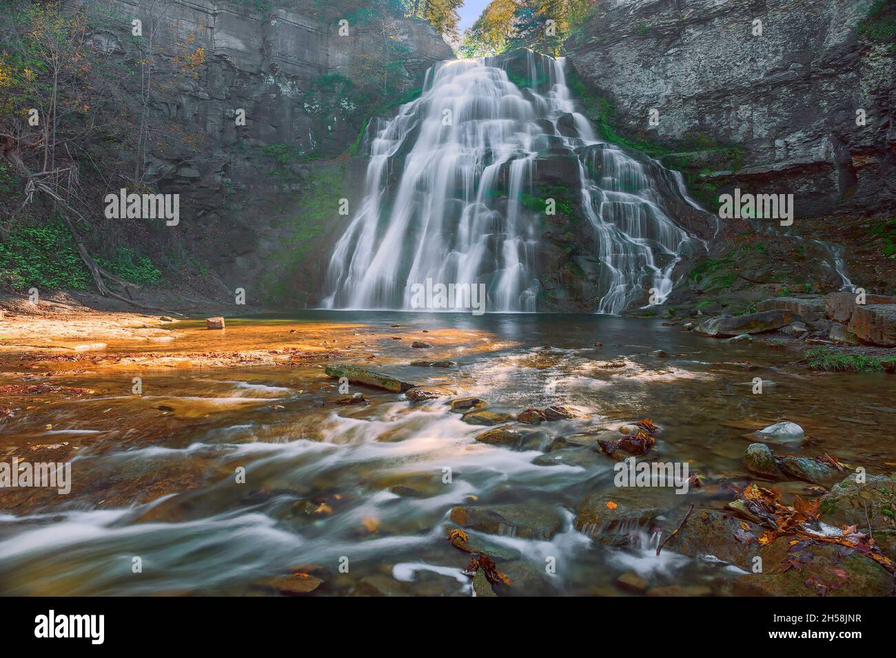 Delphi falls hi-res stock photography and images - Alamy