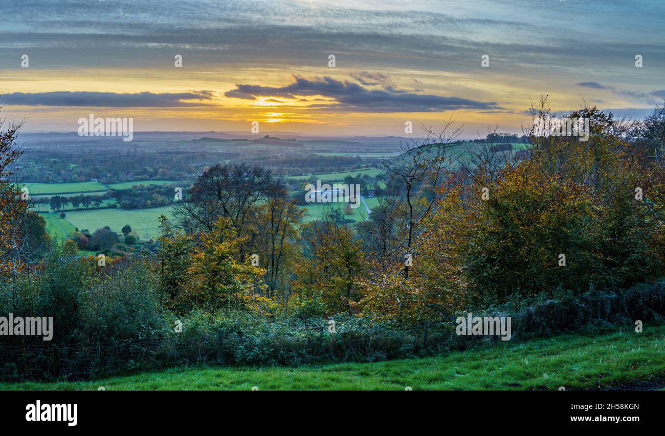 Westerly sun hi-res stock photography and images - Alamy