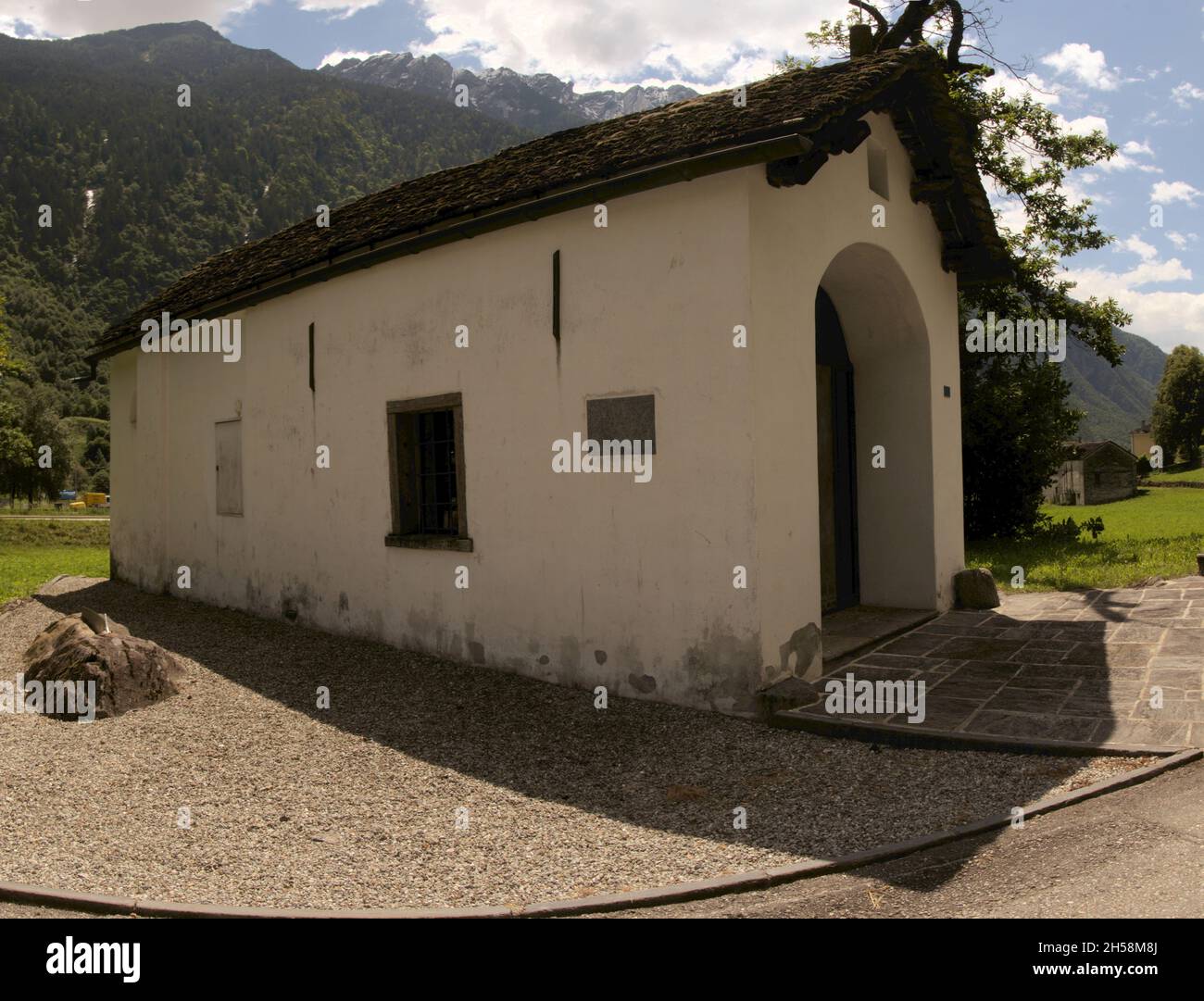 Chapel in Lostallo, Grisons in Switzerland Stock Photo - Alamy