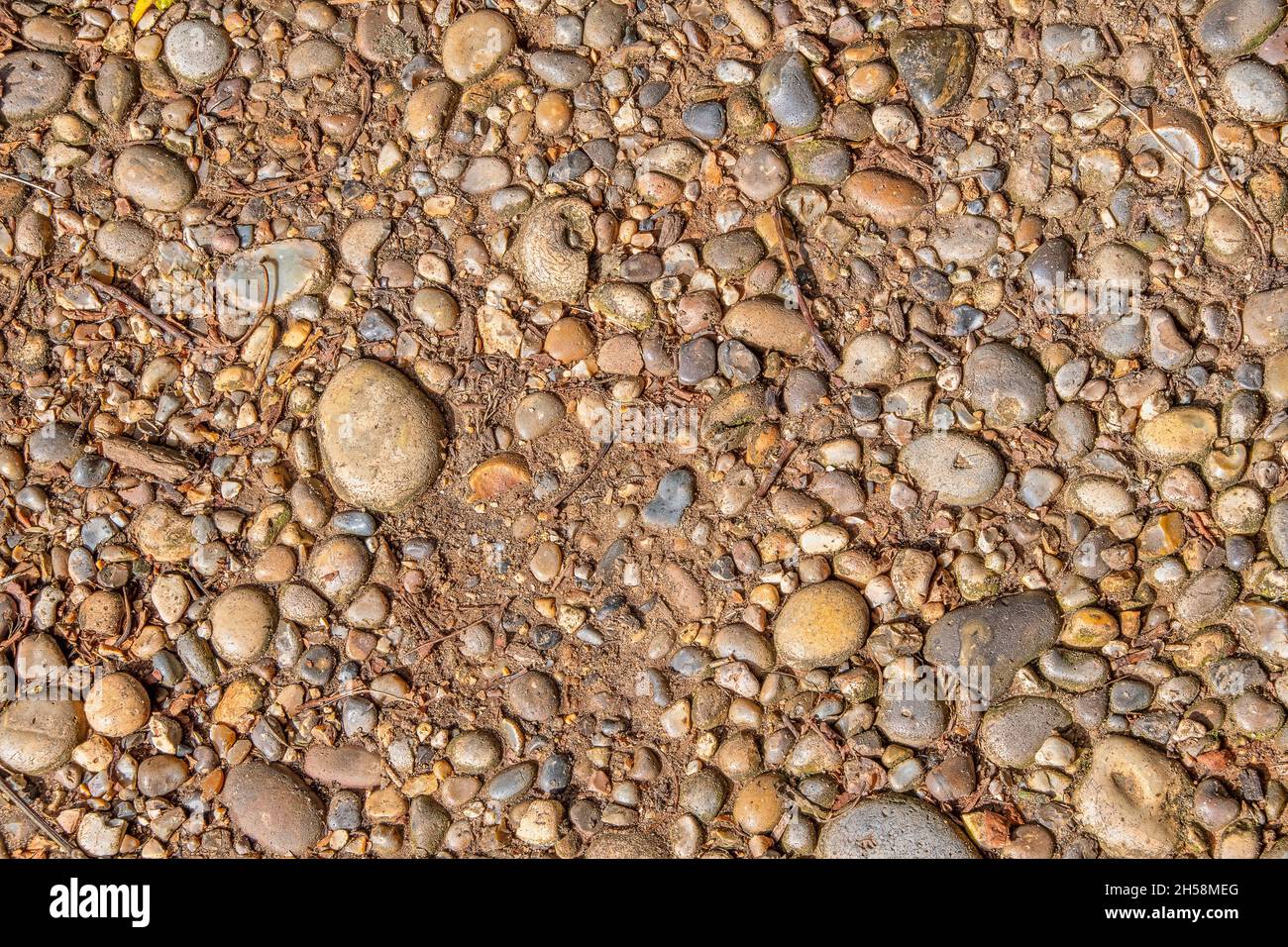 Orange and black pebbles hi-res stock photography and images - Alamy