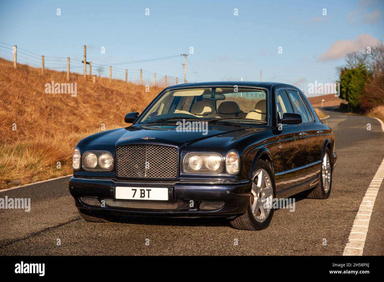 Bentley red label hi-res stock photography and images - Alamy