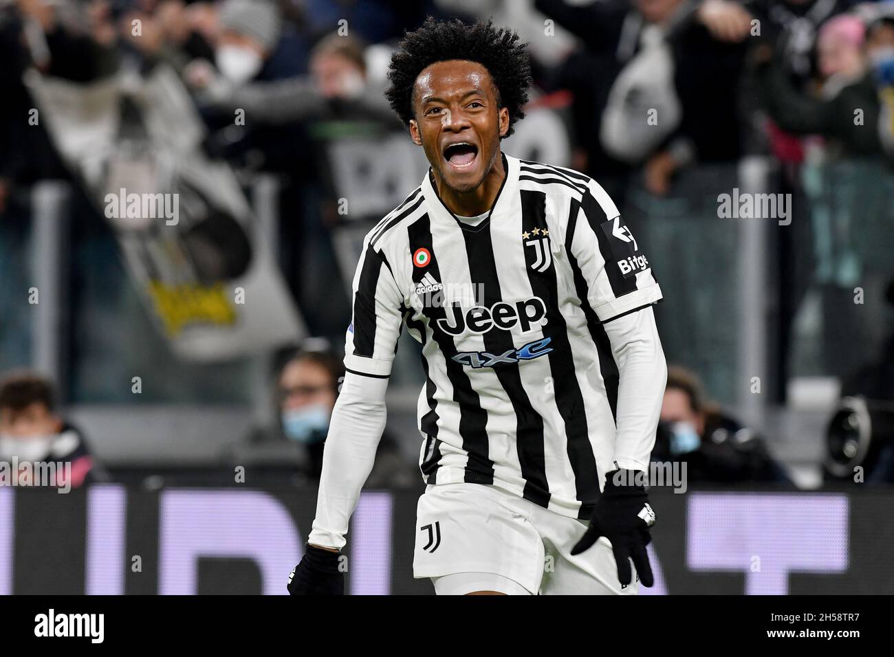 Turin, Italy. 06th Nov, 2021. Juan Cuadrado of Juventus FC celebrates ...