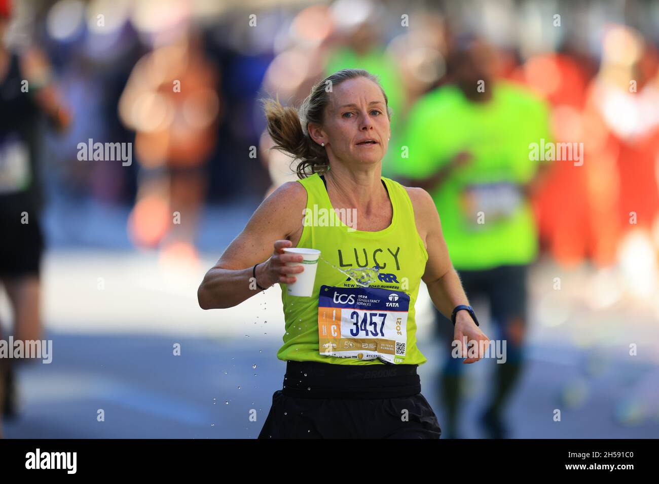 Times square crowd running hi-res stock photography and images - Alamy