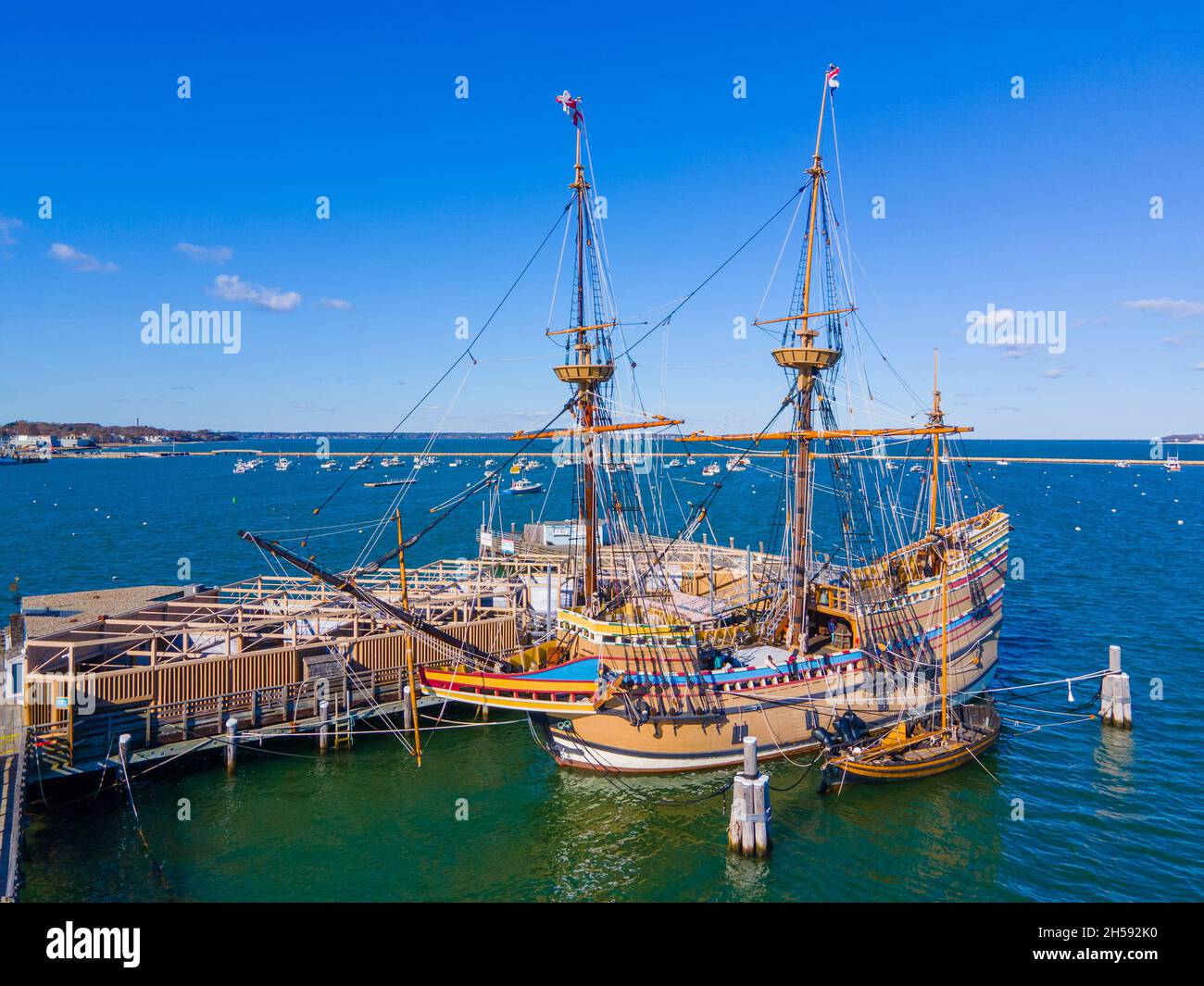 Mayflower II is a reproduction of the 17th century ship Mayflower ...