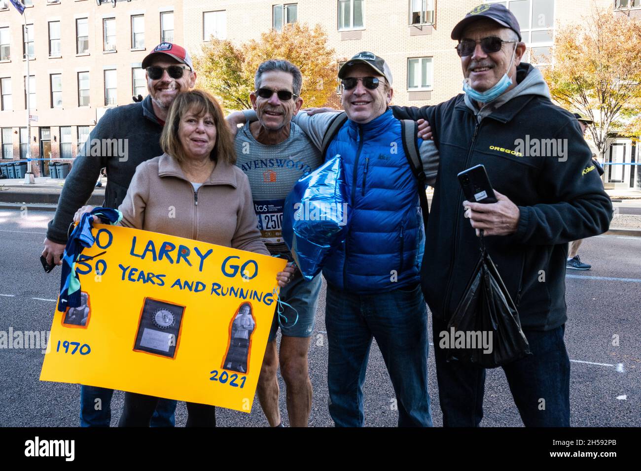 New York, USA. 07th Nov, 2021. Gary Muhrcke (3rd from left), who won ...