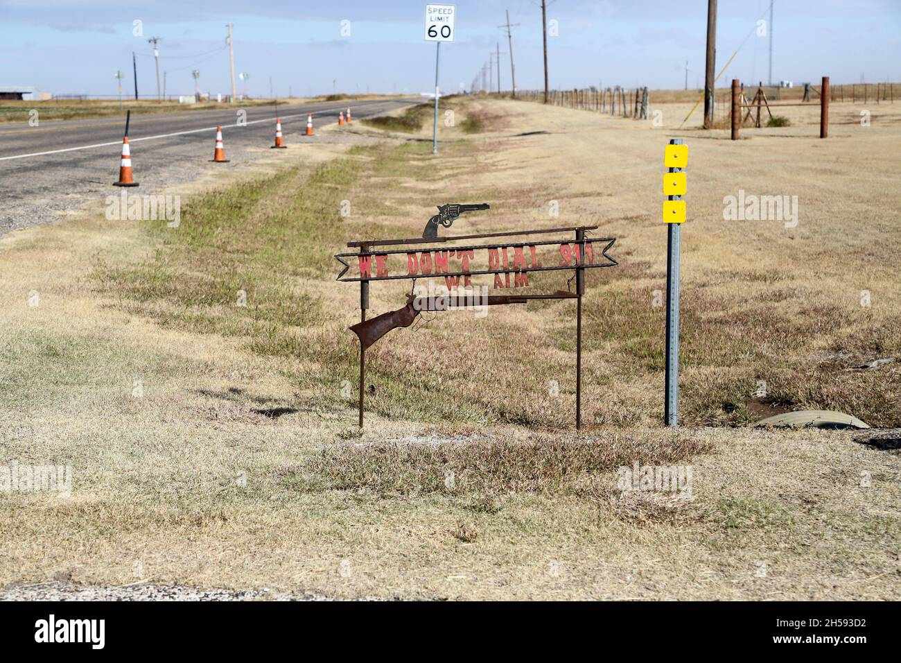 Texas speed limit sign hi-res stock photography and images - Alamy