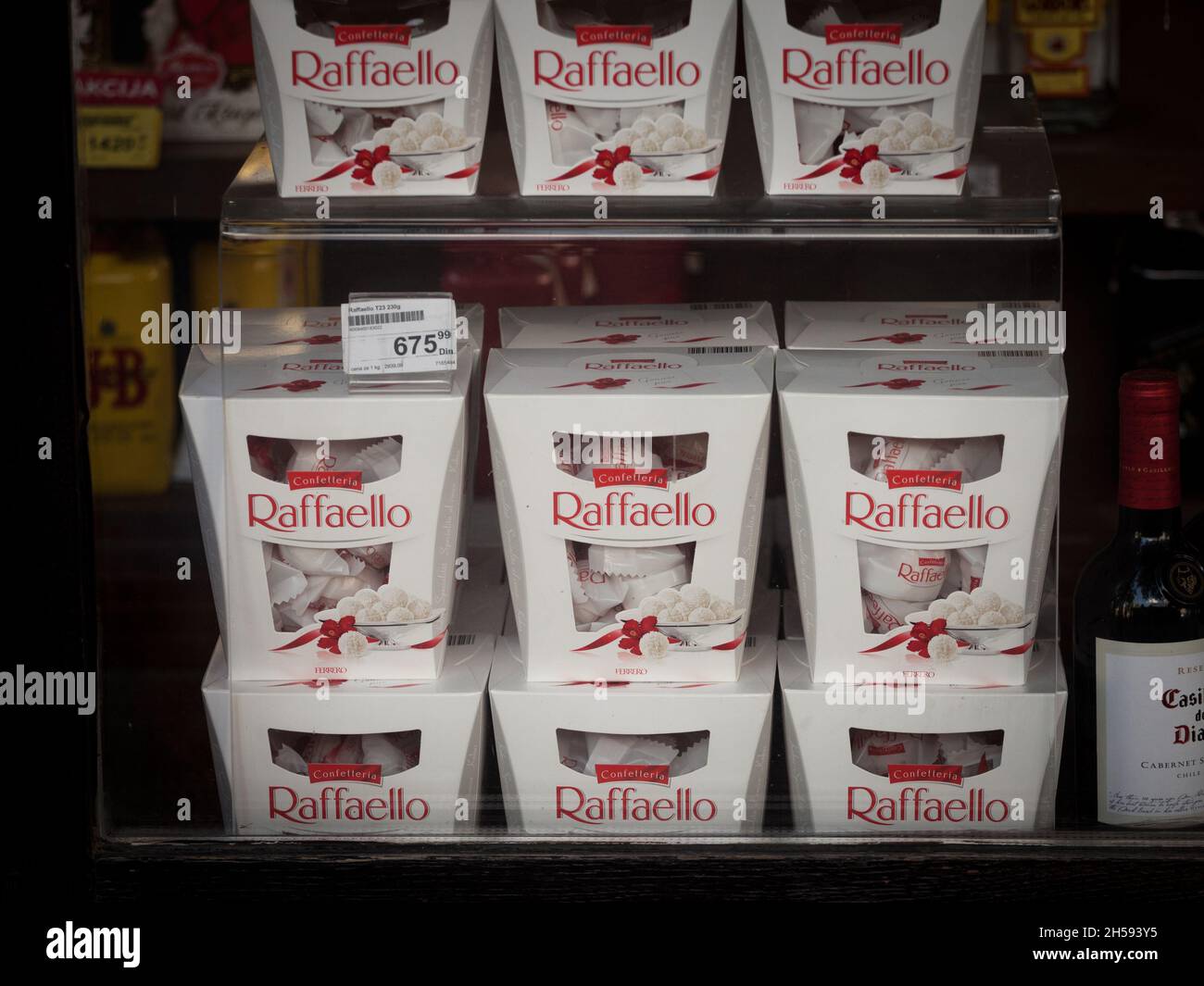 Ferrerro logo hi-res stock photography and images - Alamy