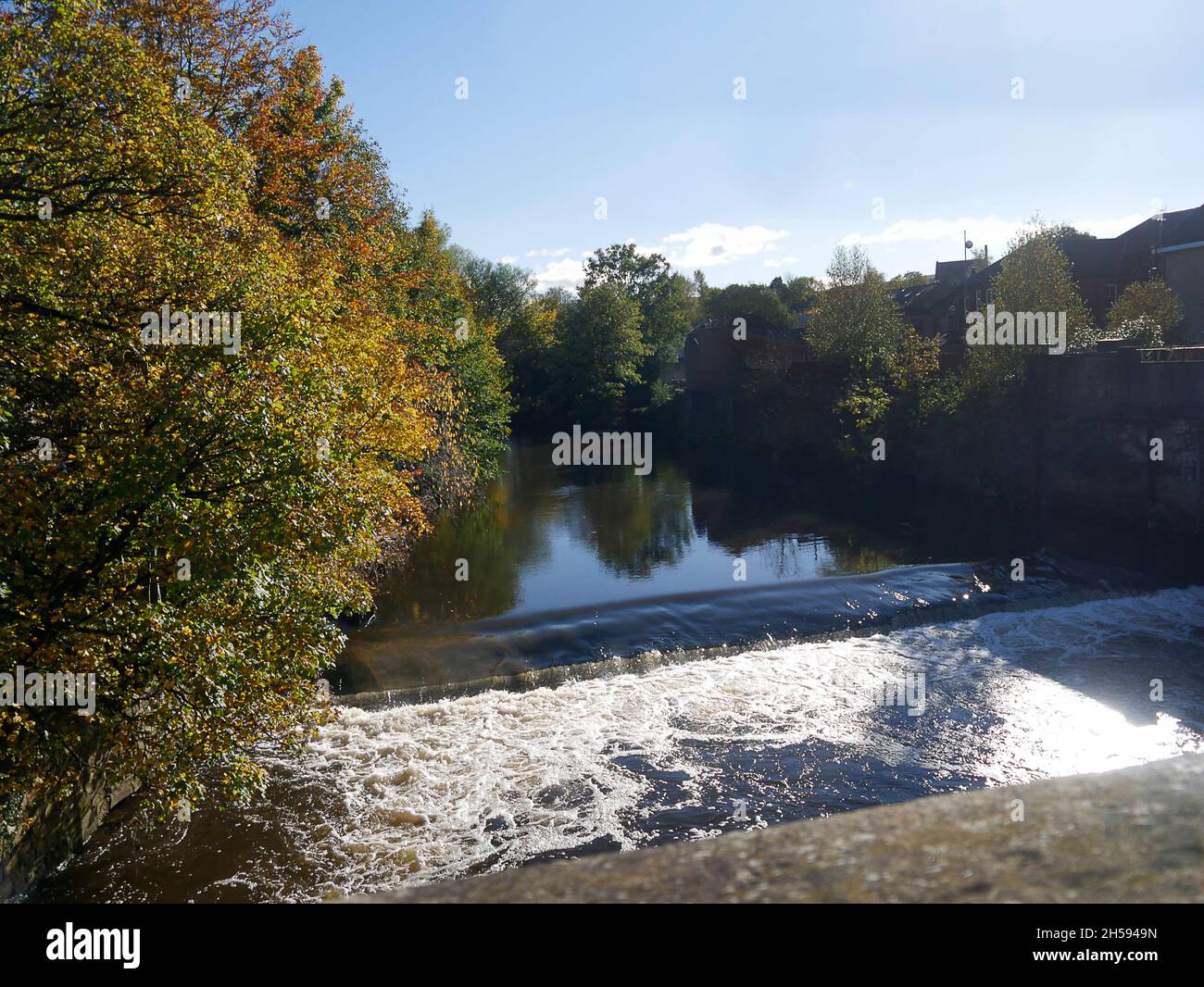 Weaver's mill bridge hi-res stock photography and images - Alamy