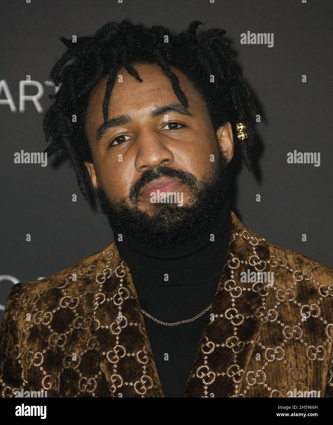 LOS ANGELES, CALIFORNIA - NOVEMBER 06: Deon Jones attends the 10th ...