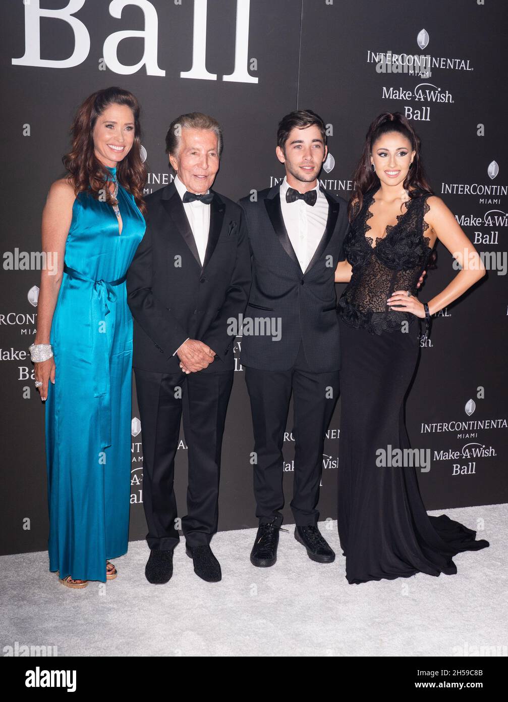 Nancy malnik hi-res stock photography and images - Alamy