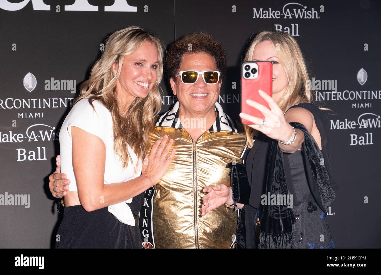 Romero britto miami hi-res stock photography and images - Alamy