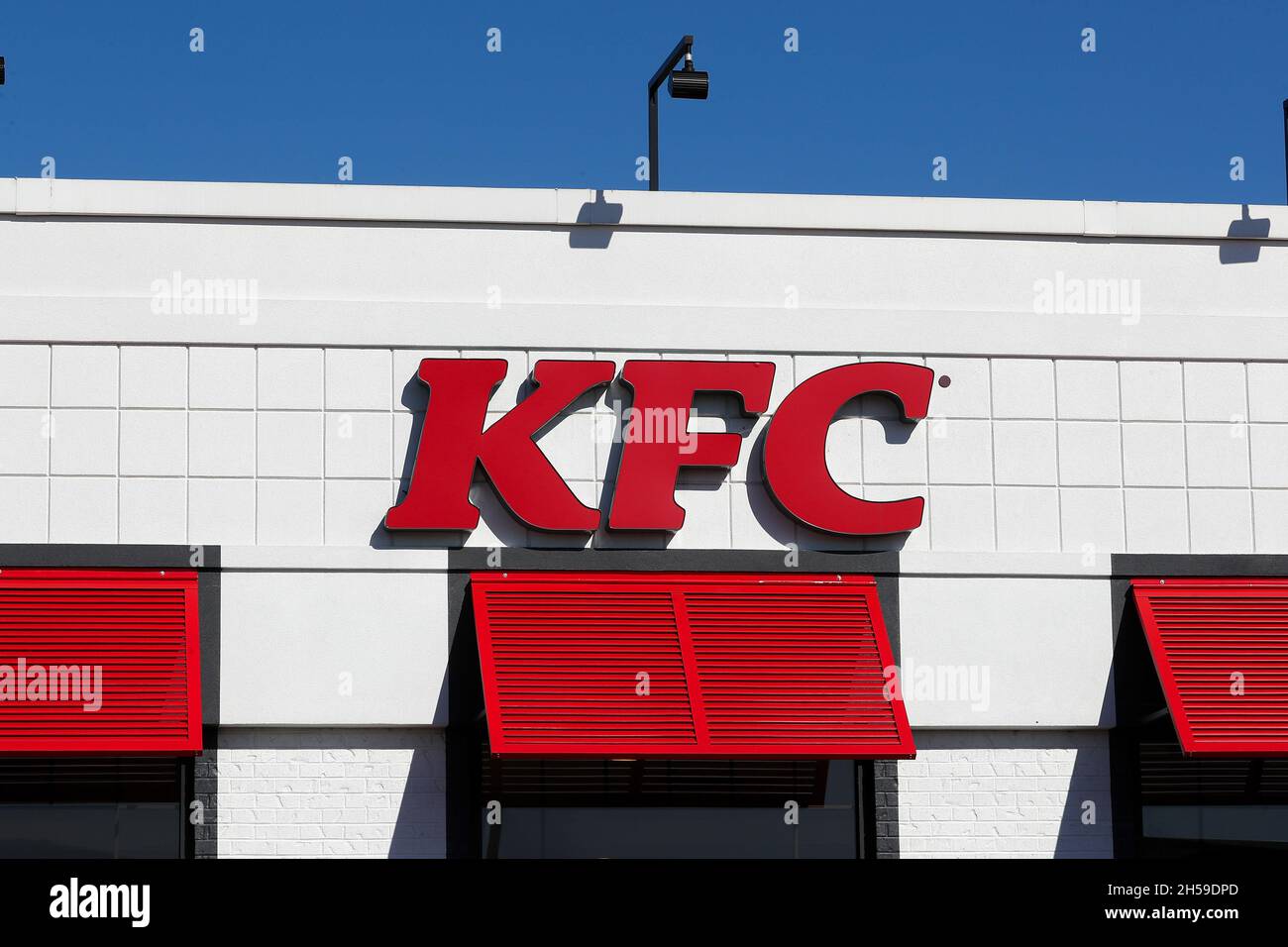Kfc kentucky fried chicken restaurant hi-res stock photography and ...