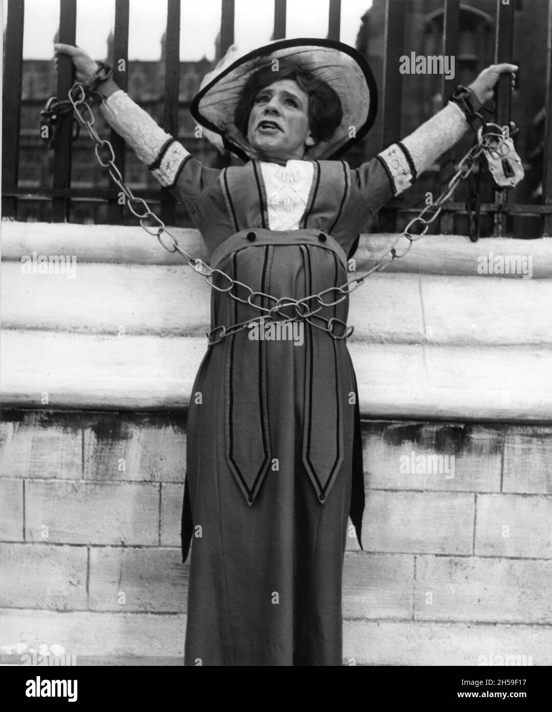 Suffragette chained to railings hi-res stock photography and images - Alamy