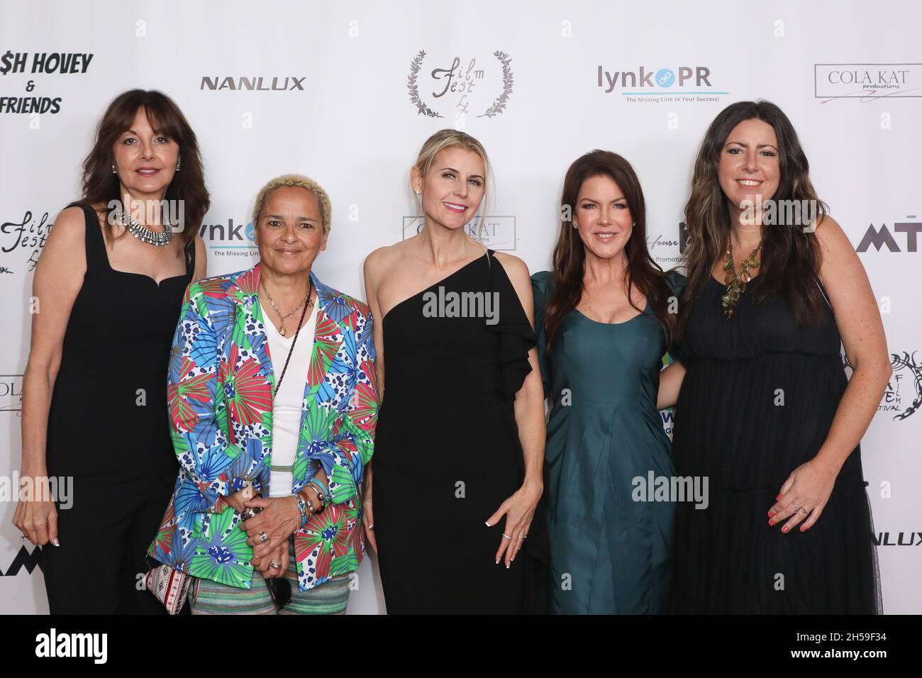 Los Angeles, California, USA. 6th November, 2021. Karen L. Kaplan ...