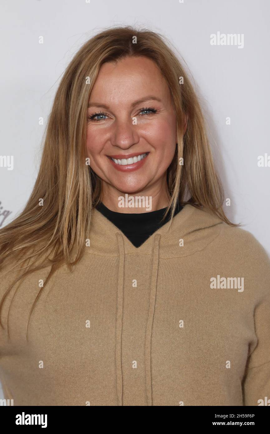 Regal cinemas 2021 hi-res stock photography and images - Alamy