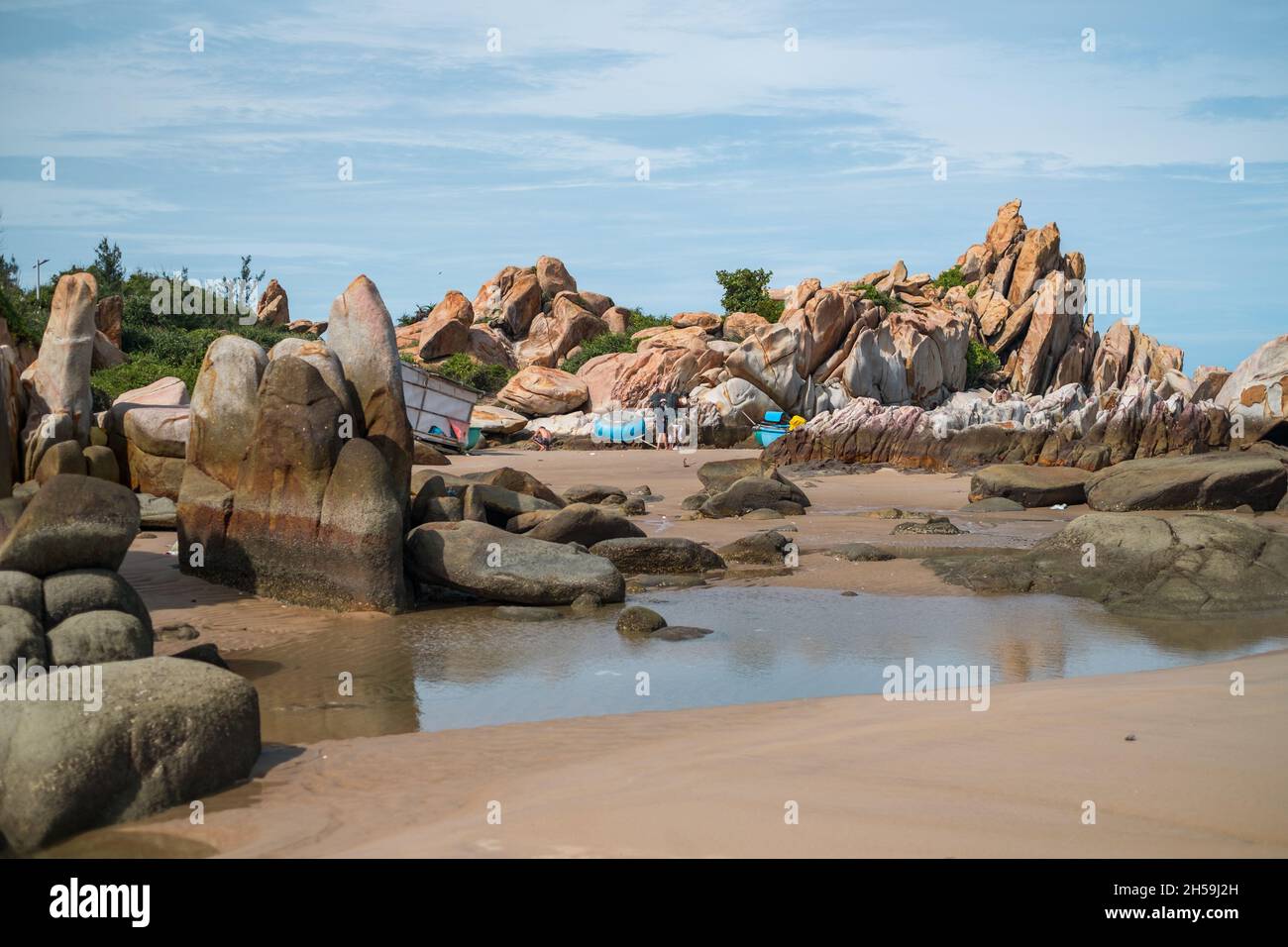 Picturesque beach with large rocks. The beauty of nature. Amazing ...