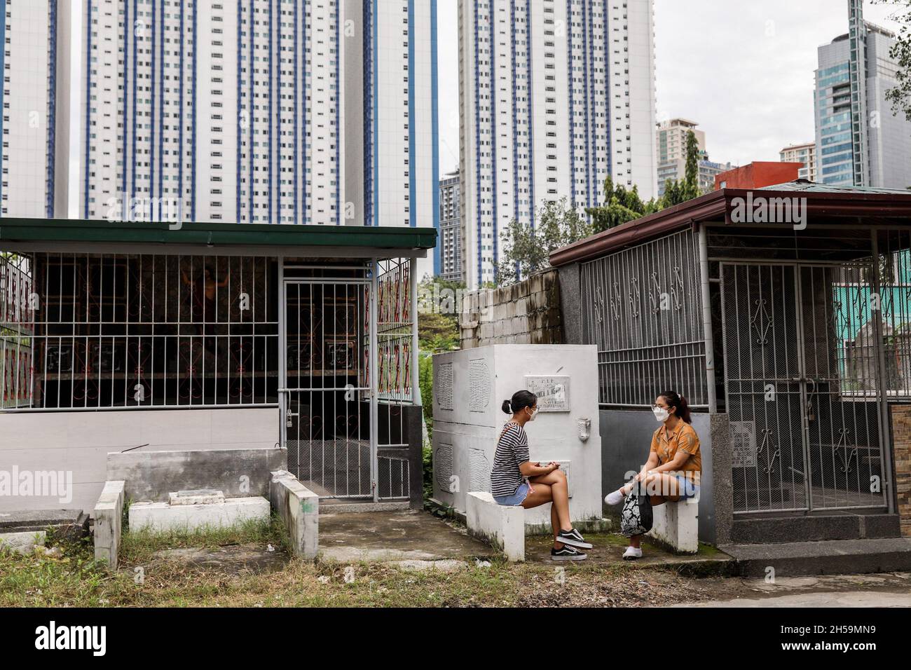 People visit their departed loved ones in observance of All Souls’ Day ...