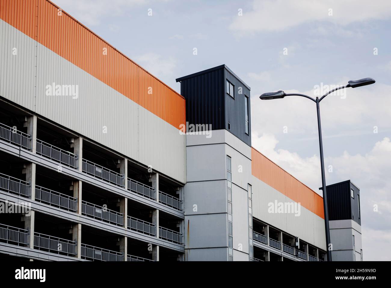 exterior of a modern multi-level parking for cars Stock Photo - Alamy