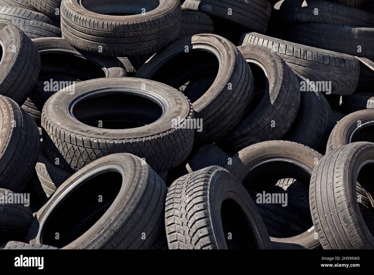 Wheel Worn Wear Rubber Tyre Junkyard Recycling Heap High Resolution ...