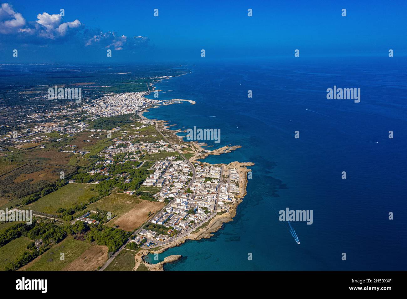 Apulien Luftbilder | Apulien aus der Luft Stock Photo - Alamy