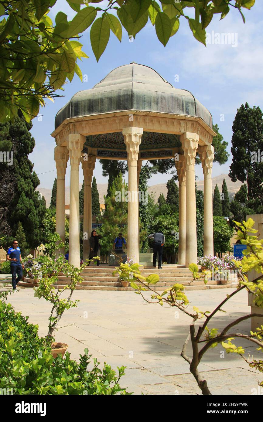 Hafez Tomb, Shiraz, Iran Stock Photo - Alamy