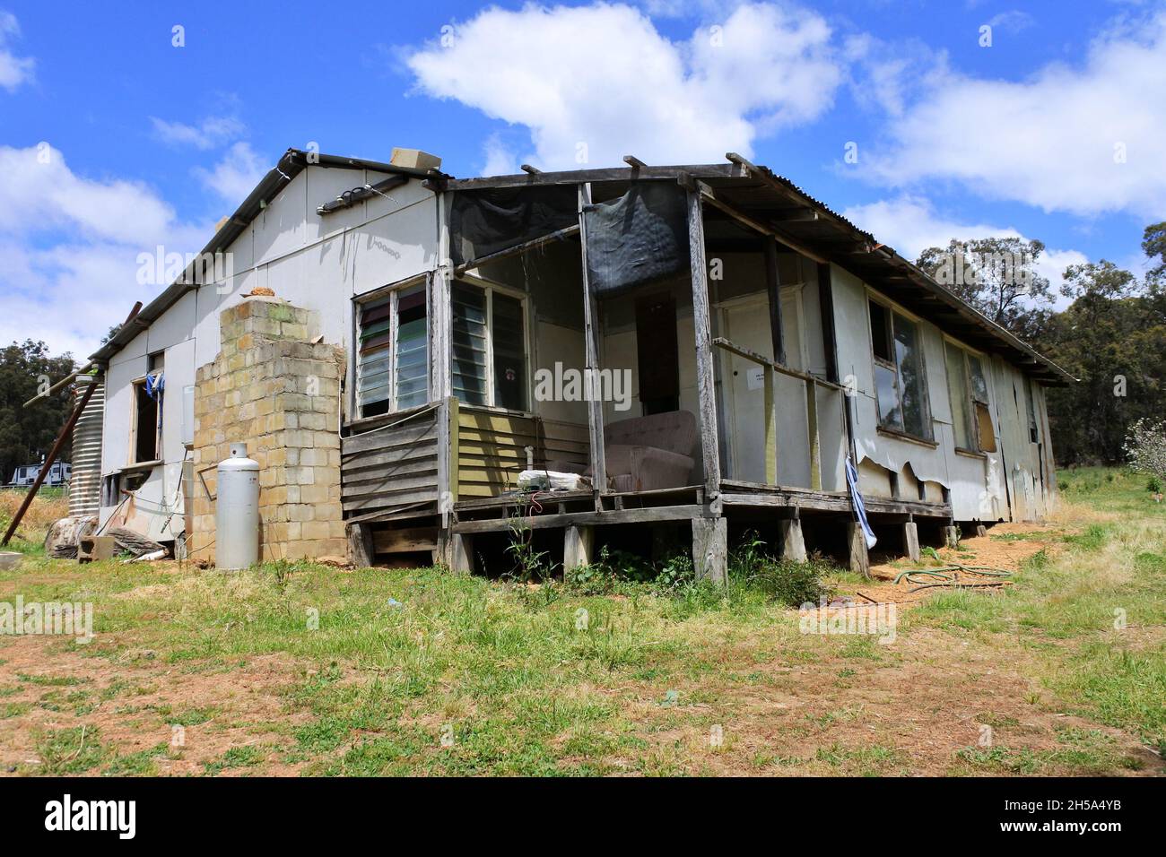 Australian Outback Shack High Resolution Stock Photography and Images ...