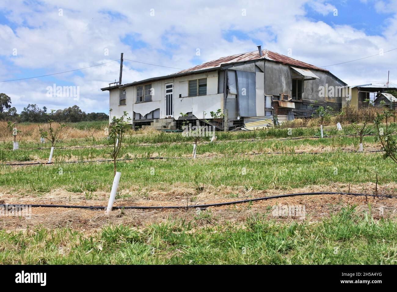 Australian Outback Shack High Resolution Stock Photography and Images ...