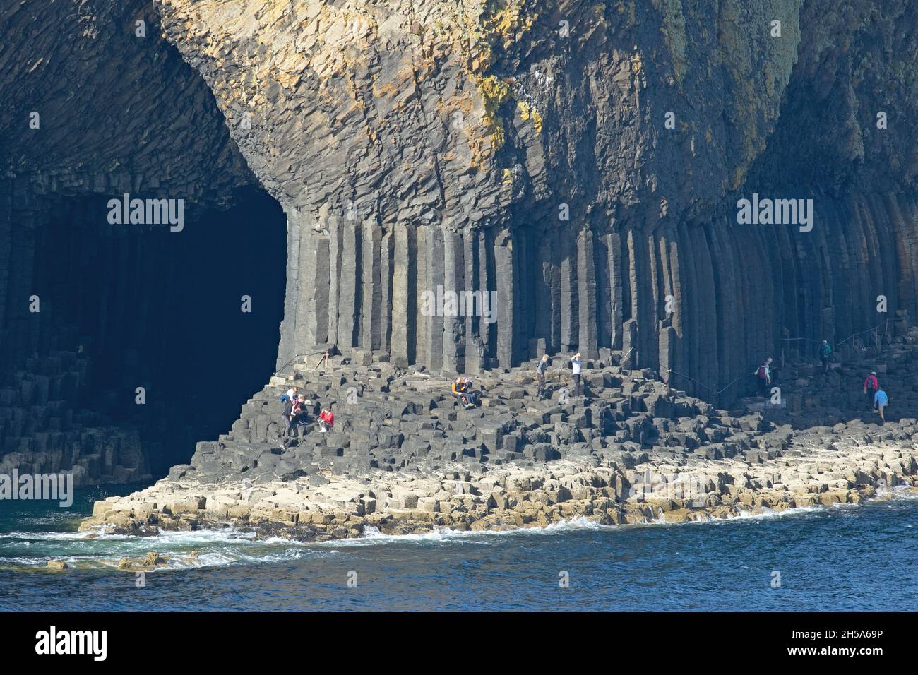 Views of Fingal's Cave, Staffa, Scotland Stock Photo - Alamy