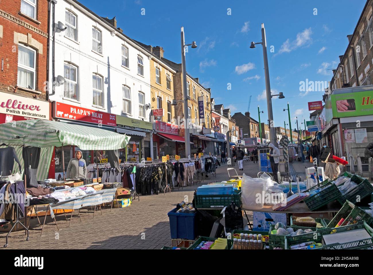 Walthamstow High Street market in autumn sunshine October 2021 Stock ...