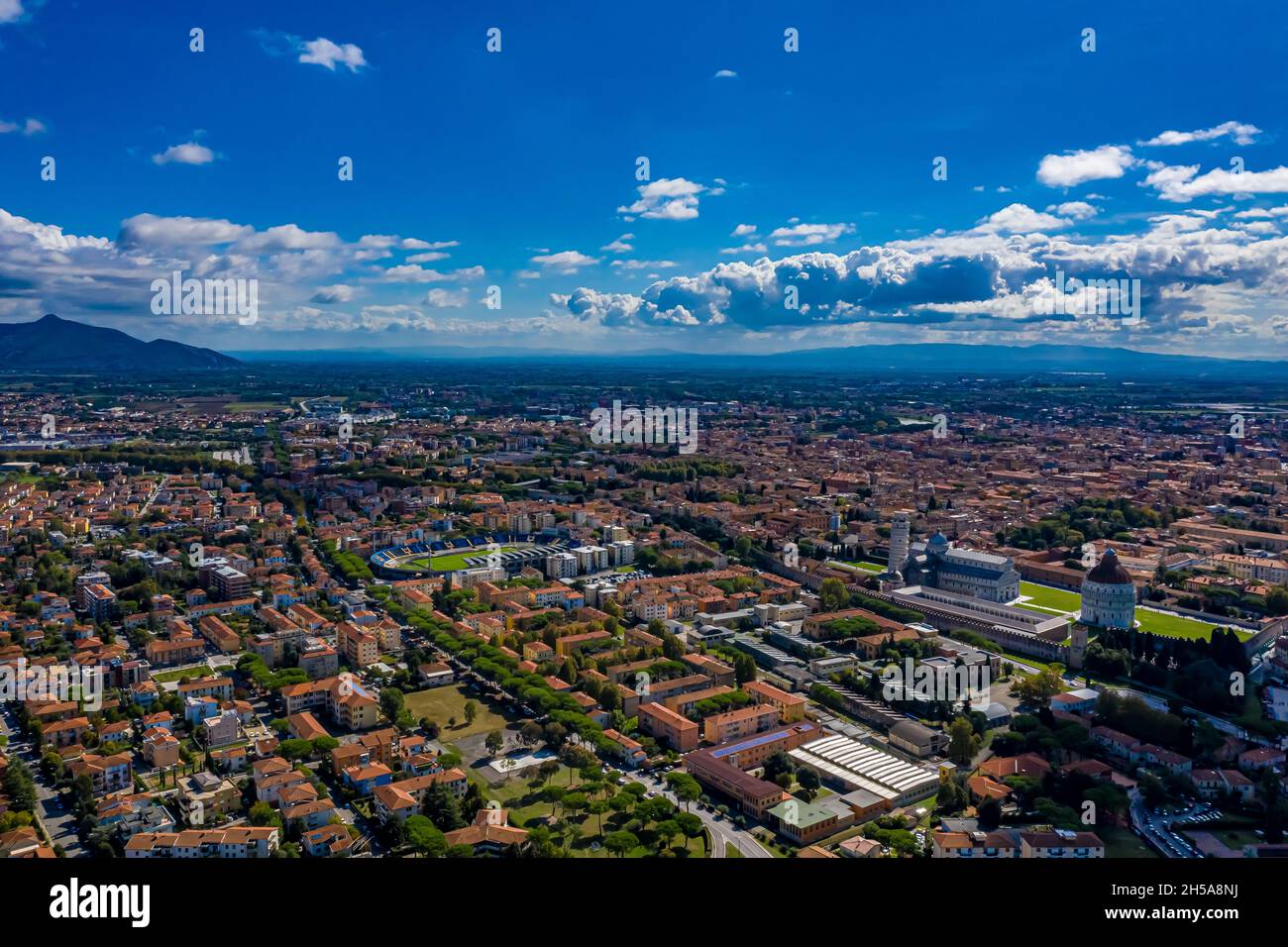 Pisa aus der Luft | Pis in Italy from above Stock Photo - Alamy