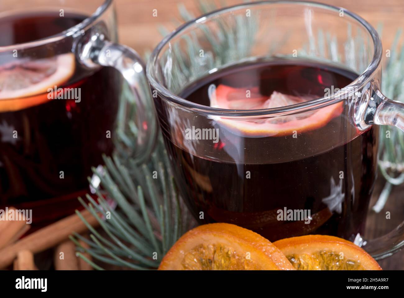 Hot red wine drinks, close up Stock Photo - Alamy
