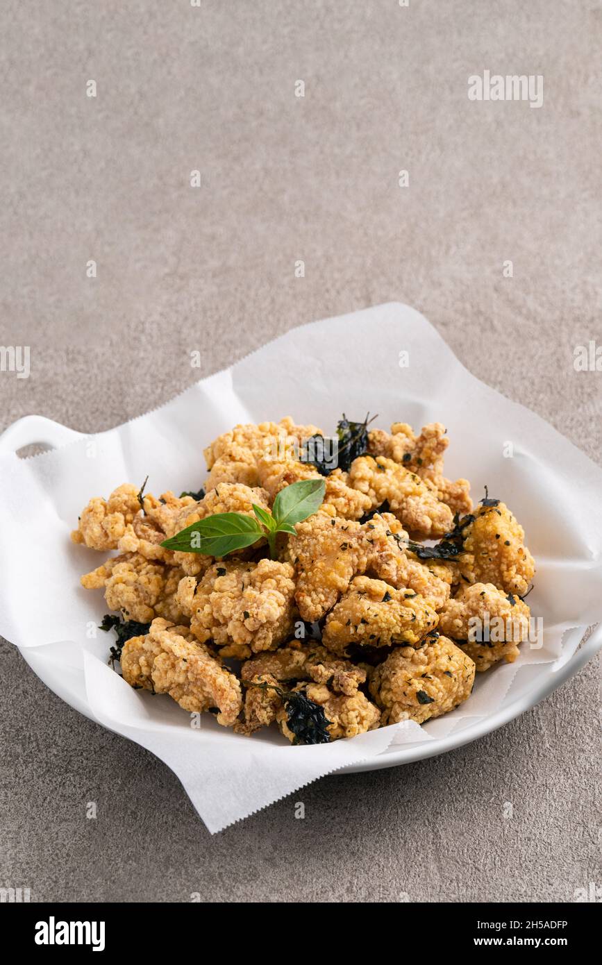 Close up of delicious fried popcorn chicken food in Taiwan for famous ...