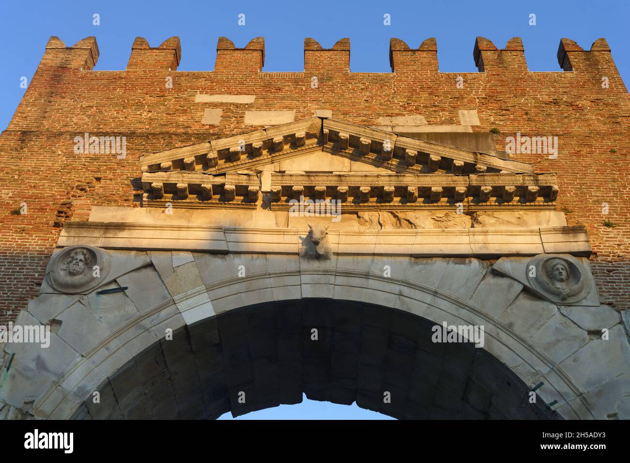 Rimini, Emilia-Romagna, Italy: Roman arch of Augusto Stock Photo - Alamy