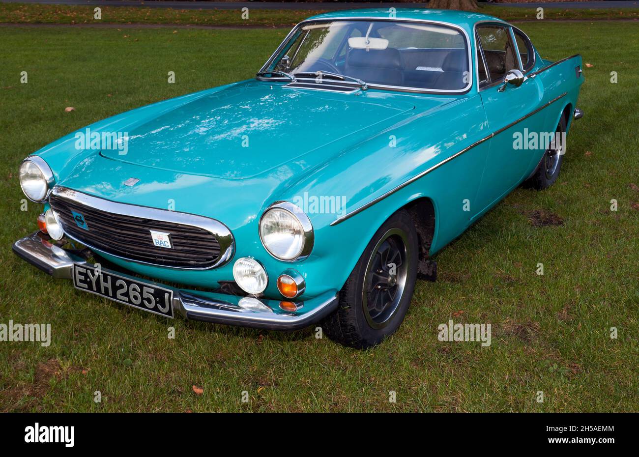 Three-quarters front view of a Turquoise, 1971, Volvo P1800 E Stock ...