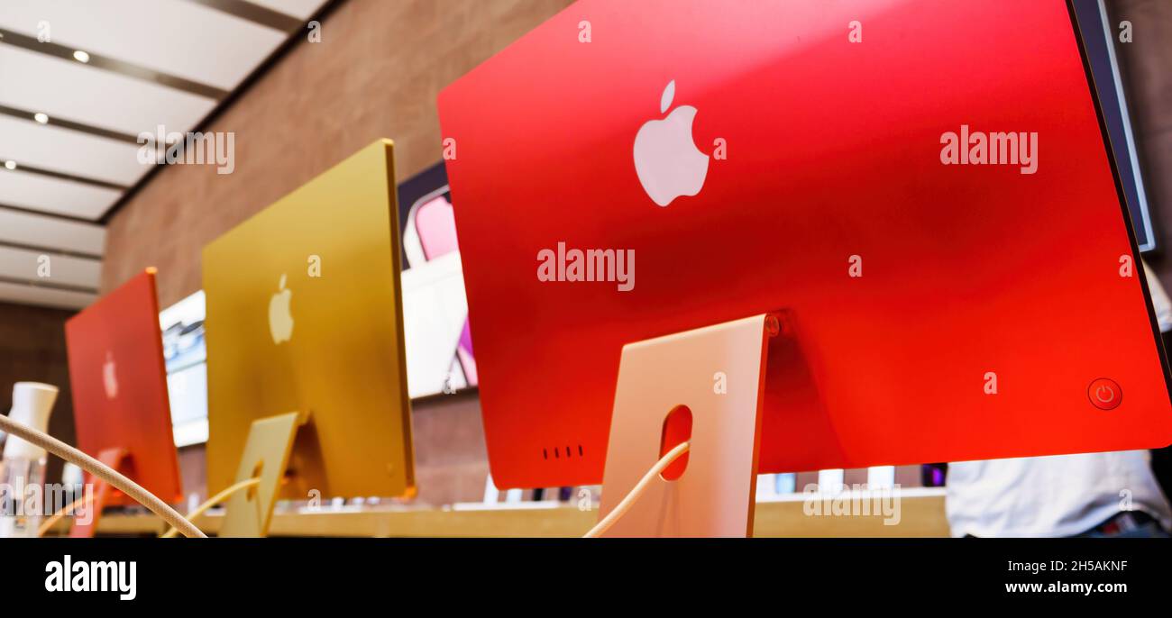 Apple logo on the new iMac colorful 2021 versions the all-in-one ...