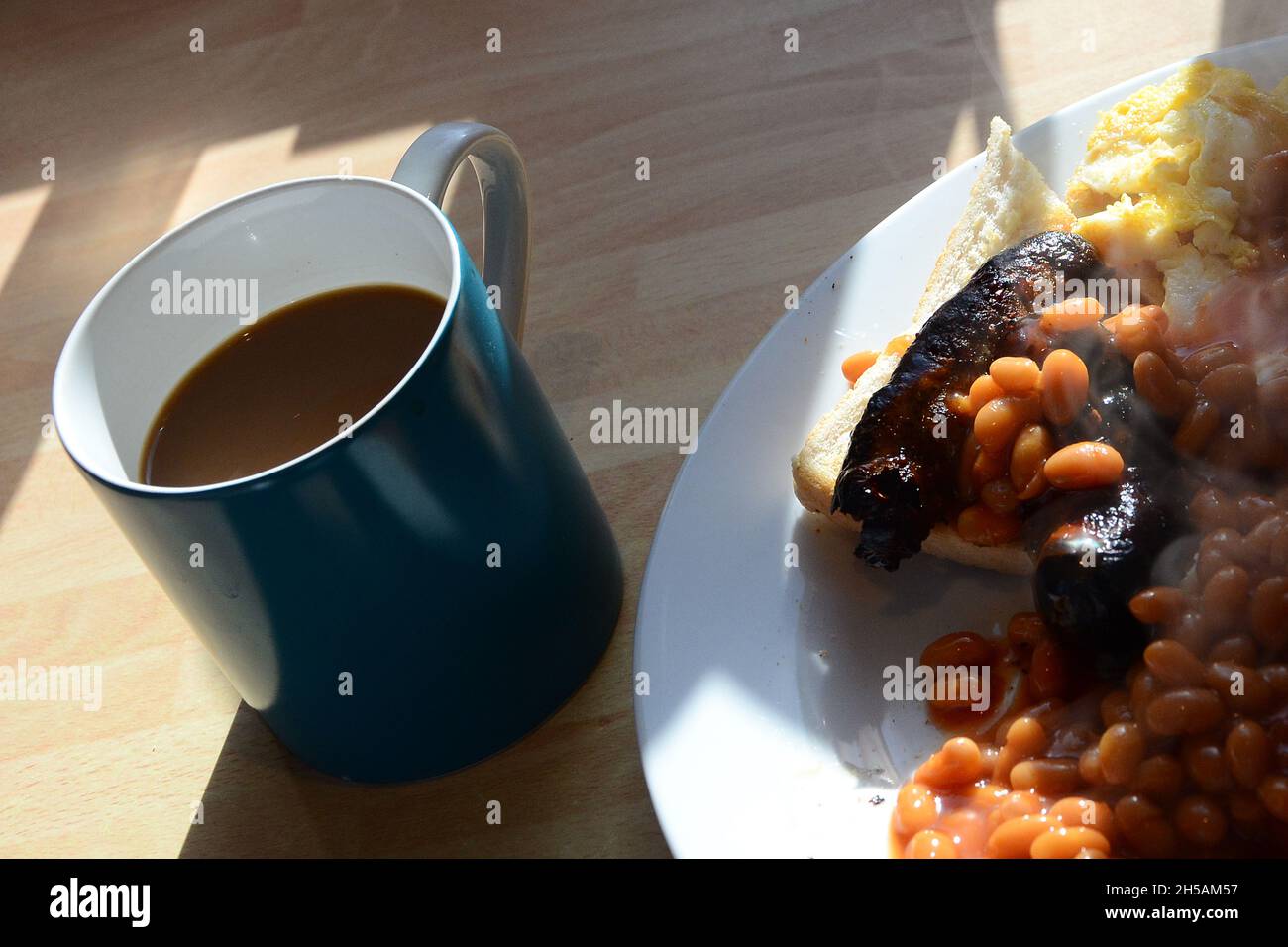 Substantial cooked breakfast hi-res stock photography and images - Alamy