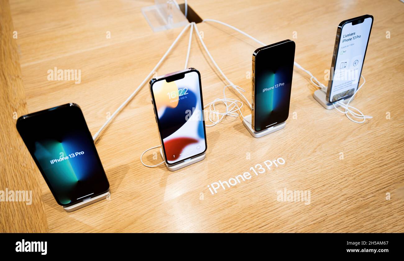 Directly above view of iPhone 13 Pro Max version smartphone model by ...