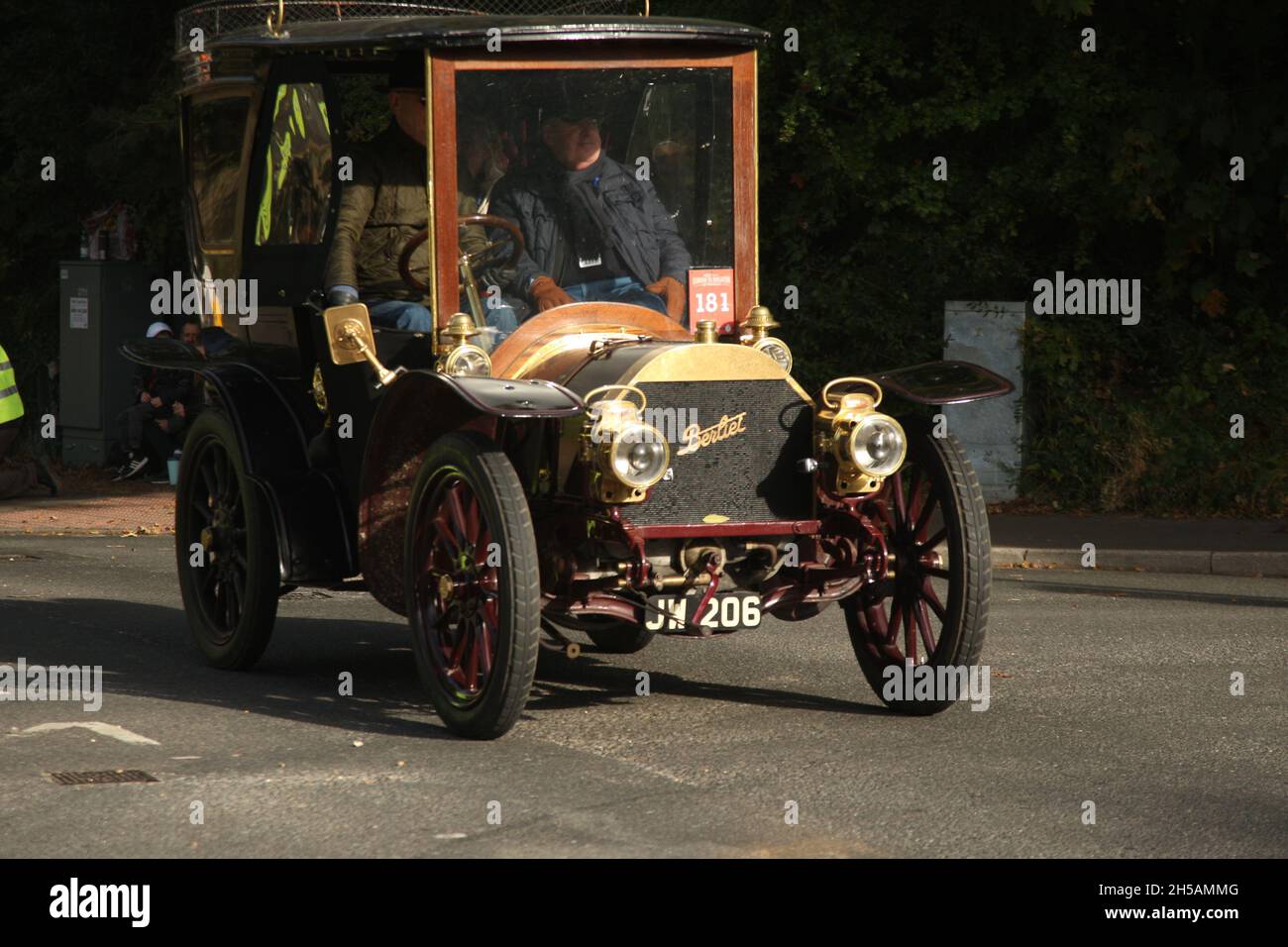 Veteran cars hi-res stock photography and images - Alamy