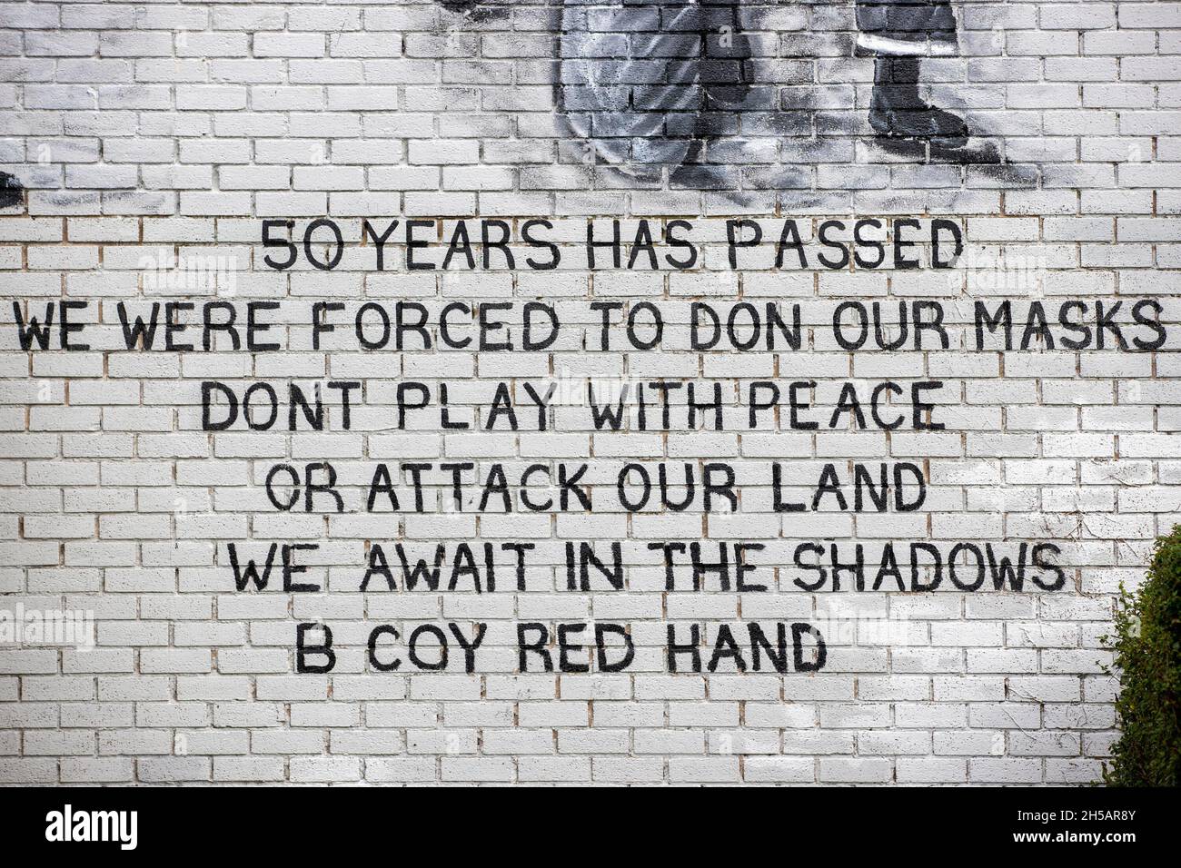 Red hand commando loyalist paramilitary hi-res stock photography and ...