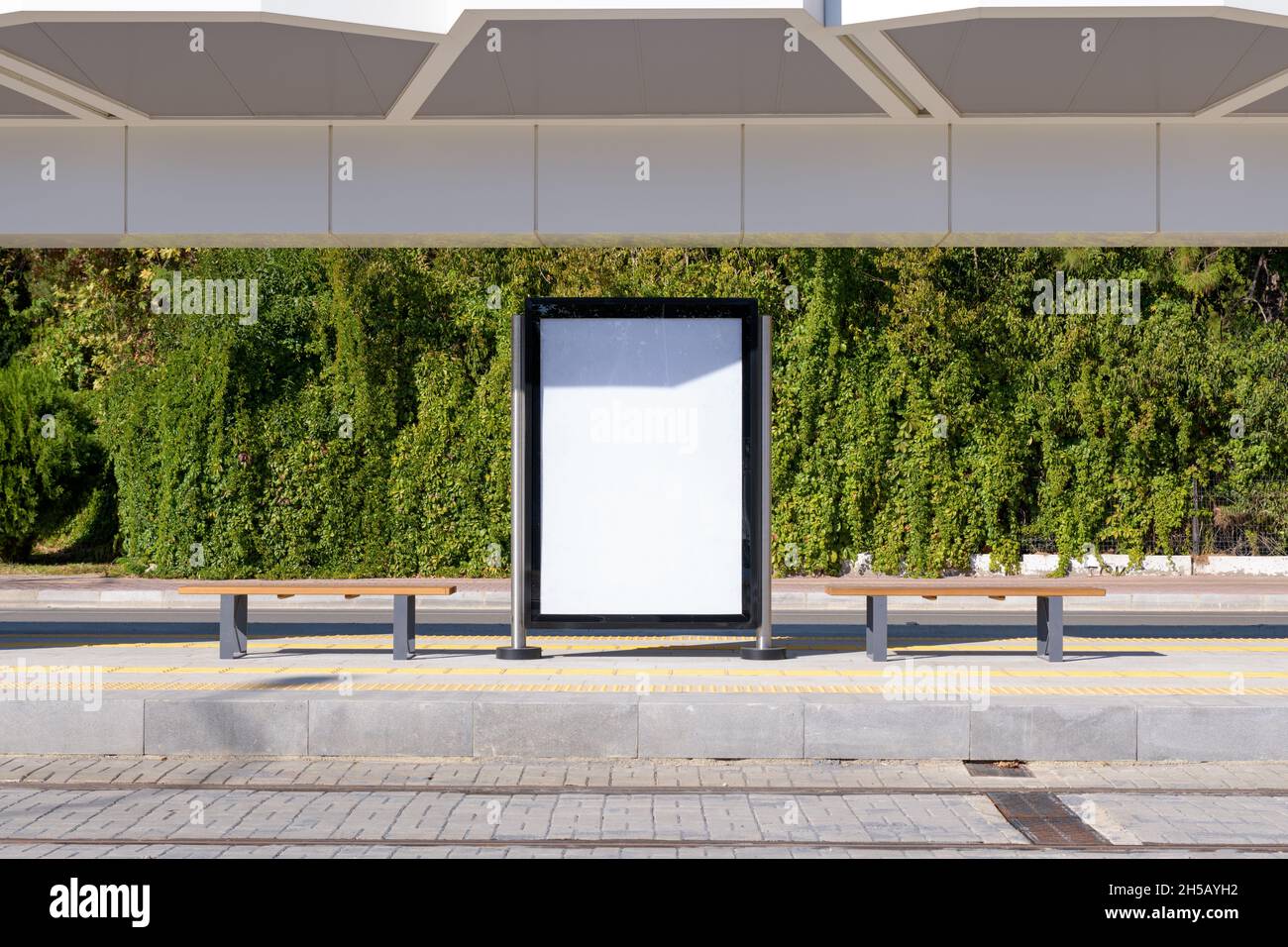 Poster stand. Street billboard mock up at a public transport stop Stock ...
