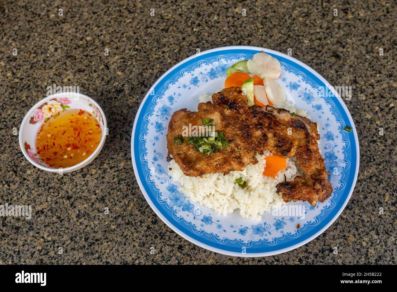 Com Tam - delicious and famous Vietnamese cuisine Stock Photo - Alamy