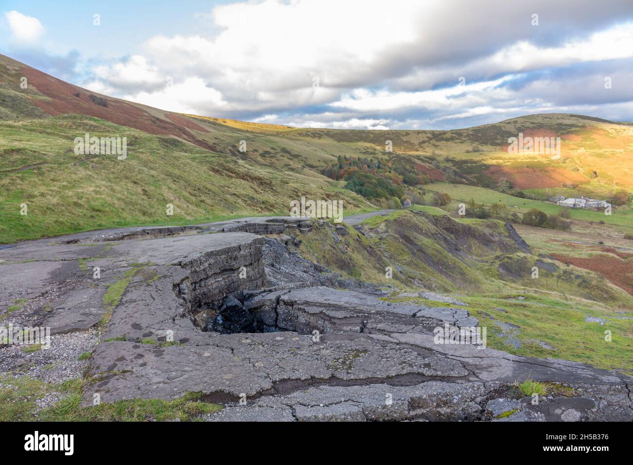 The abandoned Old Mam Tor road, A625, near Castleton, Peak District, UK ...