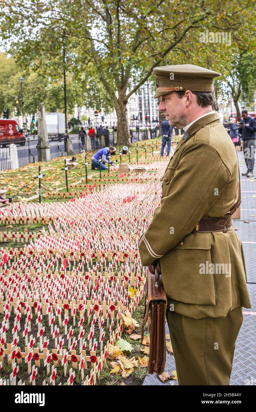 British legion uniform hi-res stock photography and images - Alamy