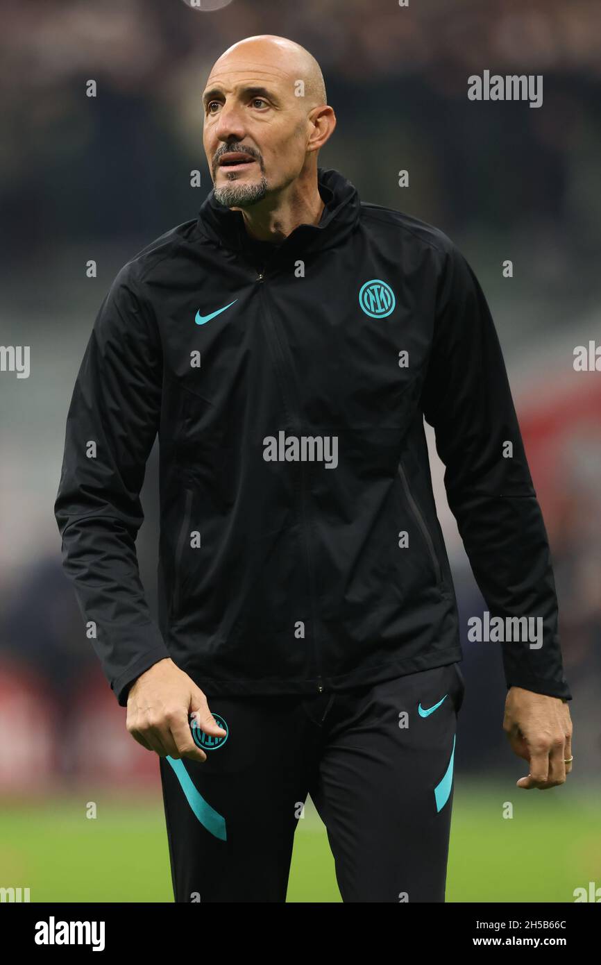 Milan gianluca hi-res stock photography and images - Alamy