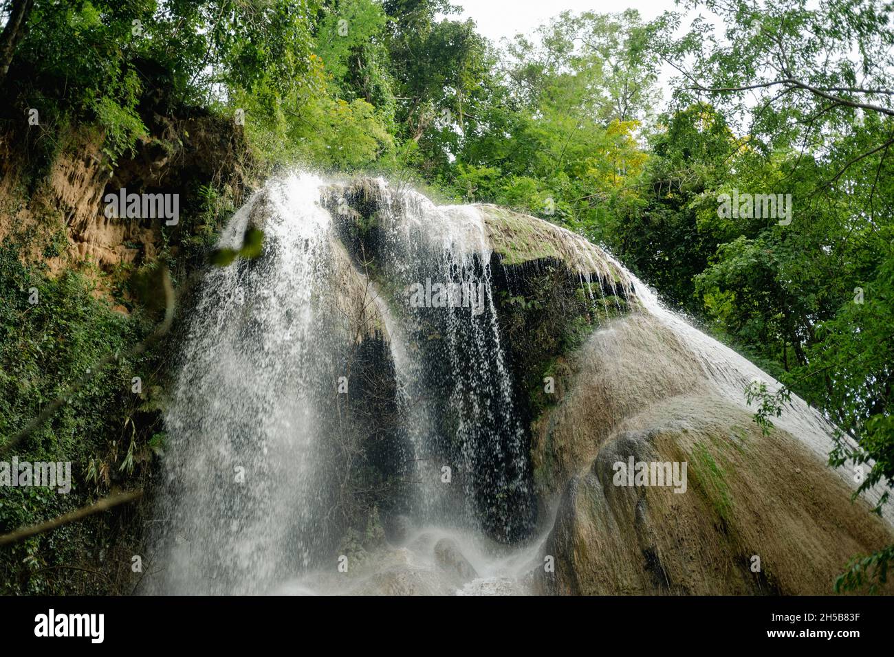 Tad Mok Waterfall, Lampang, Thailand. Nature Landscape Stock Photo - Alamy