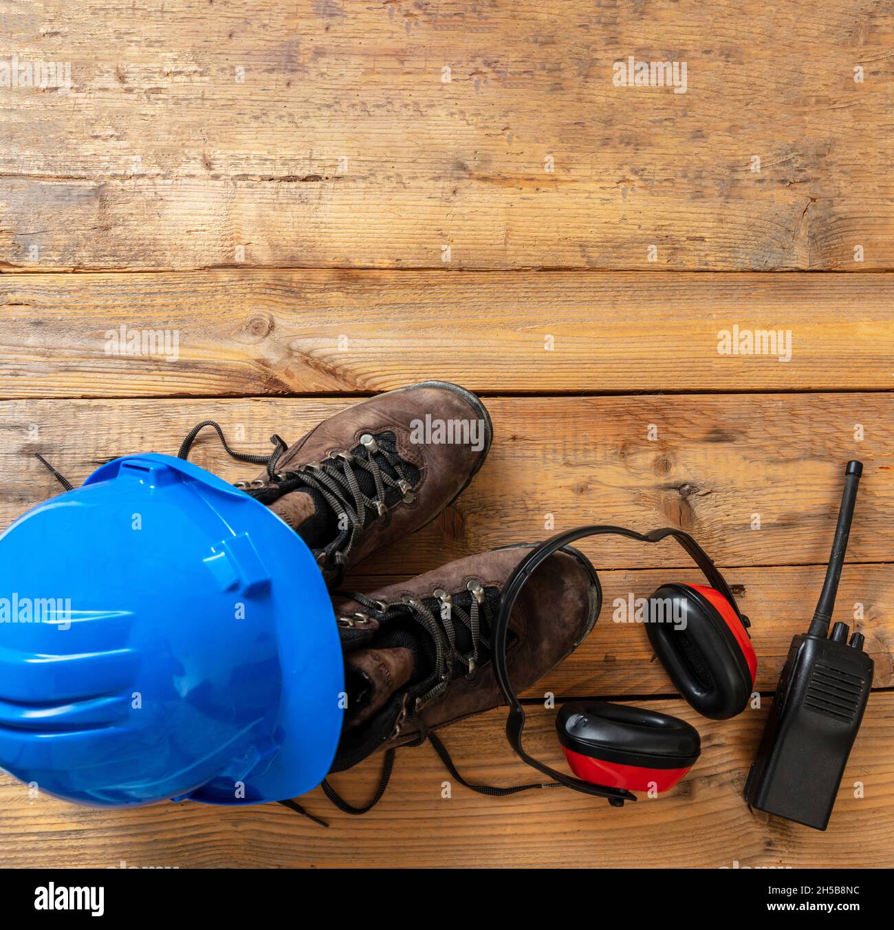 Construction worker safety boots hi-res stock photography and images ...