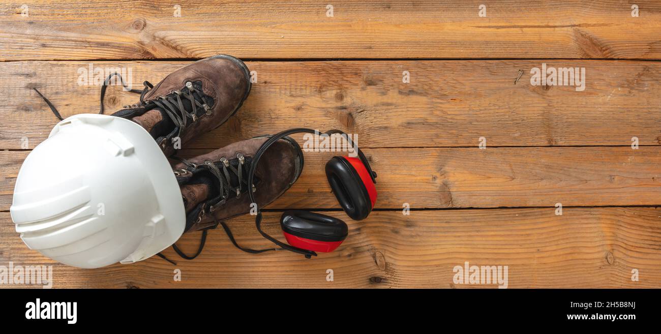 Labour personal protective gear for industry and construction site ...