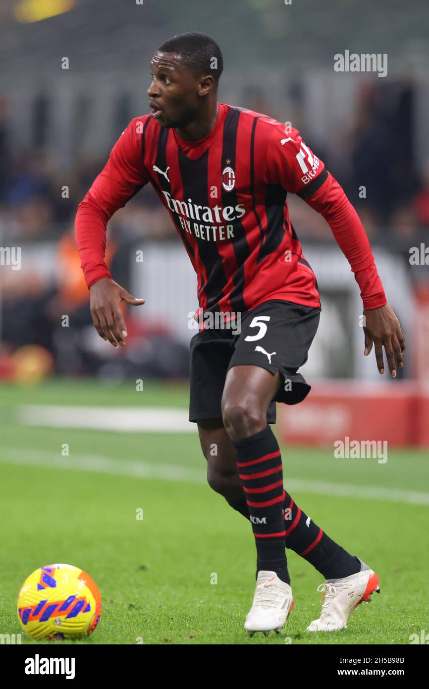 Ballo touré hi-res stock photography and images - Alamy